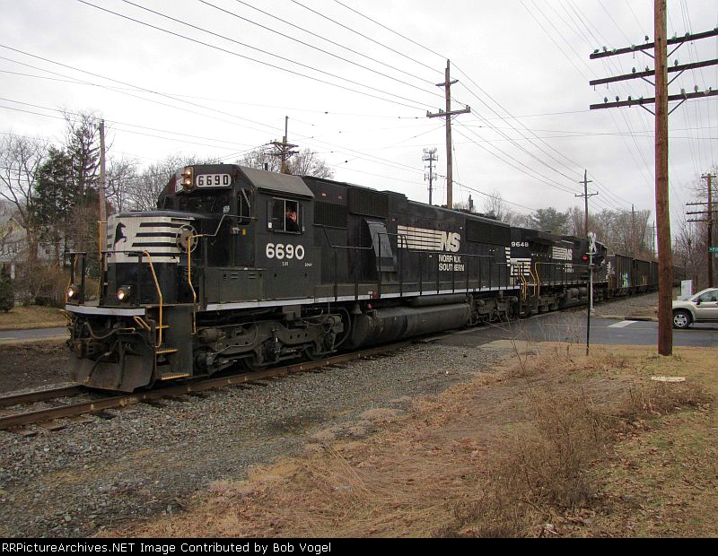 NS 6690